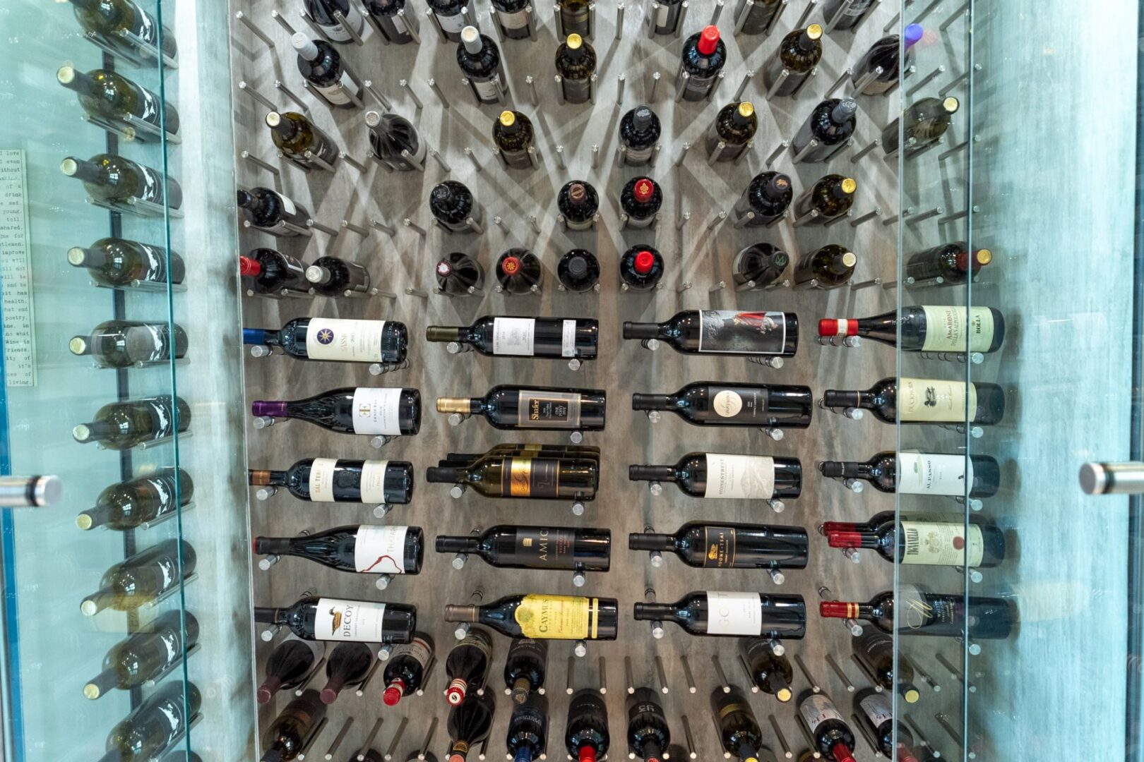 Modern Wine Walls - Custom Glass Wine Wall Design | Genuwine